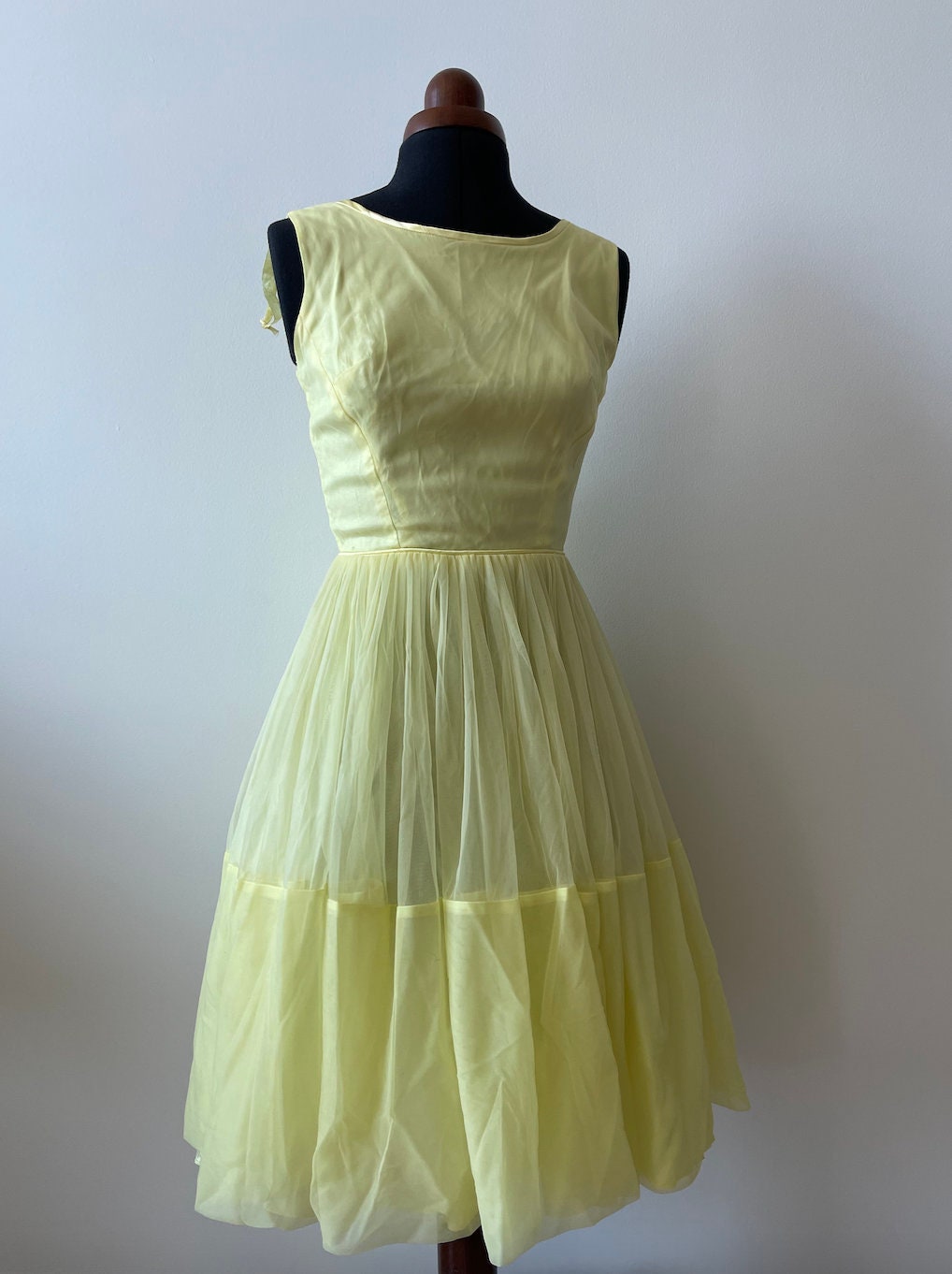 50s Yellow Silky Dress / 1950s Vintage Fit and Flare Dress With Back ...