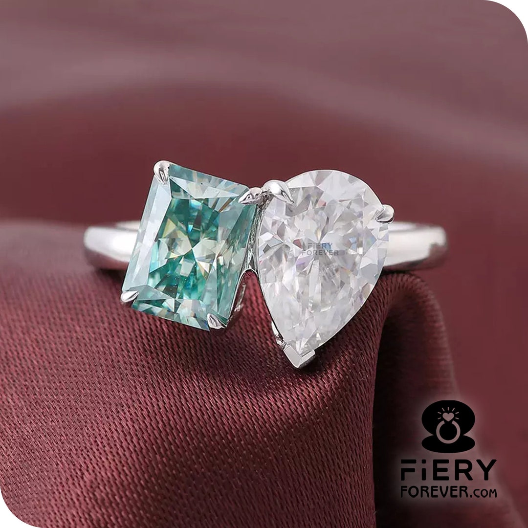 Toi Et Moi Emily Ratajkowski Style Wedding Ring, Light Blue Radiant ...