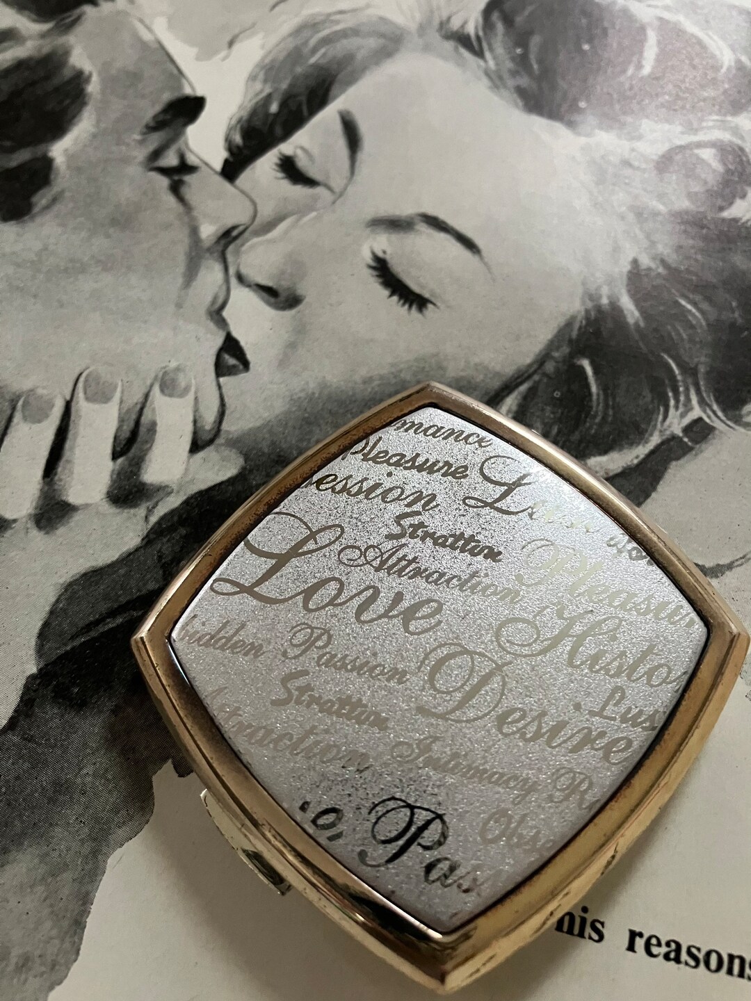 Stratton Compact - Etsy