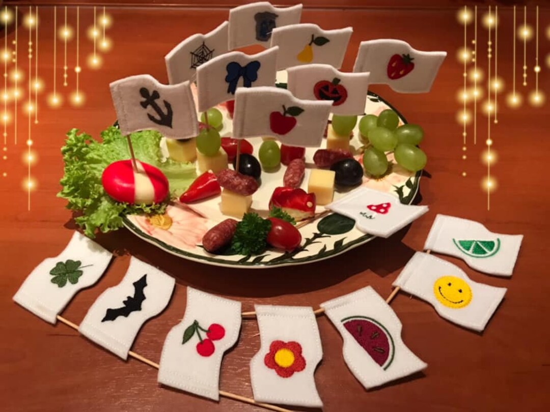 ITH Toothpicks Flags for Parties, Buffets, Children's Birthdays, Etc ...