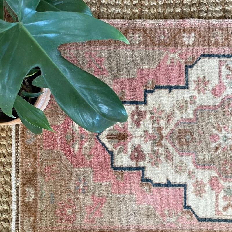 Pink Vintage Rugs - Etsy