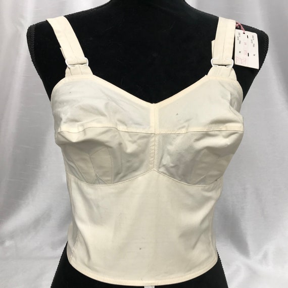 Vintage from the 40s, long white and ivory bras, new … - Gem