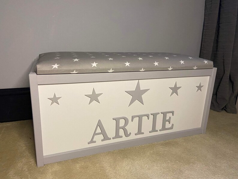 Large Personalised Toy Box With Safety Gas Strut. Padded Star | Etsy