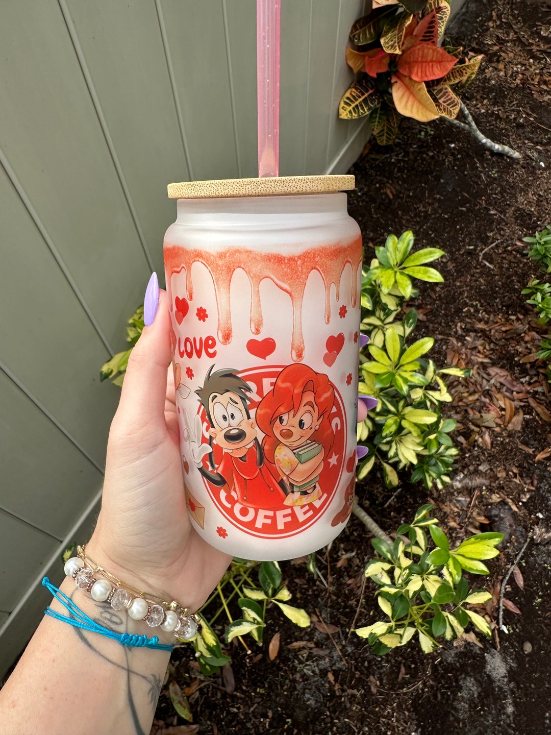 Max and Roxanne, Goof , Maxi , Dis, Love , Heart,coffee, Frosted Libbey ...