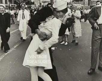 VJ Day Kiss in Times Square 1945 Photoprint 8x 10 Showing a Sailor ...