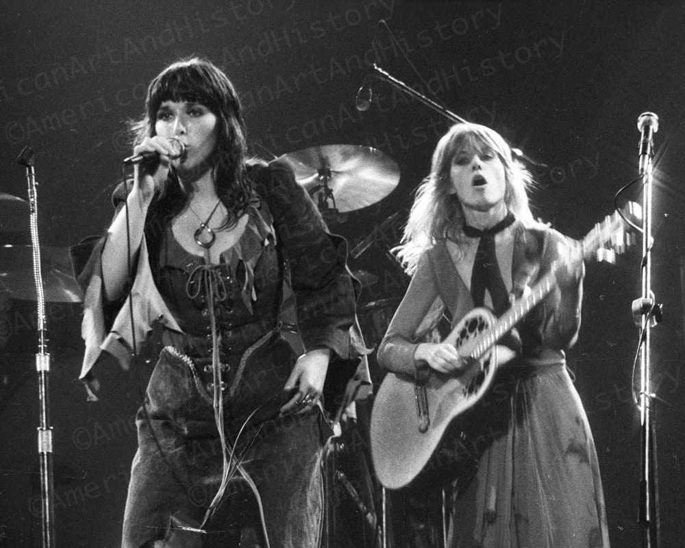 Ann and Nancy Wilson of Heart - Etsy