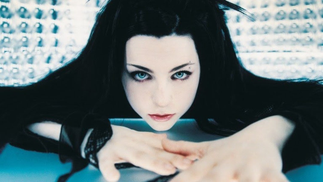 Evanescence Vocalist Amy Lee - Etsy