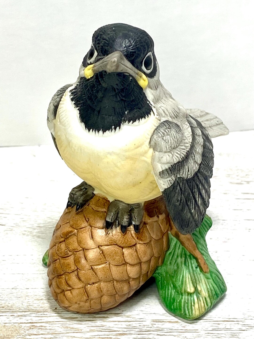 Lefton Chickadee,chickadee on Pinecone,collectible Lefton,bird ...