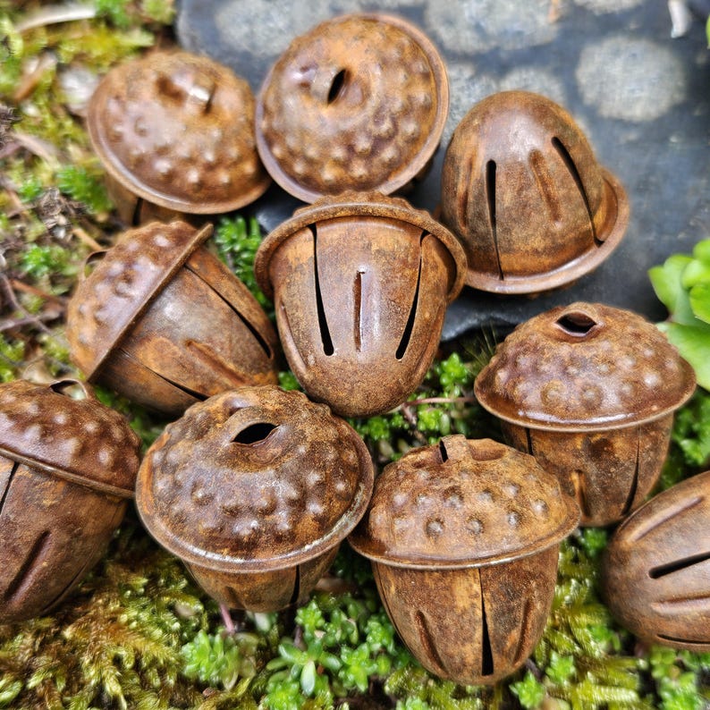 X10 Rustic Tin Acorn Bells - Etsy