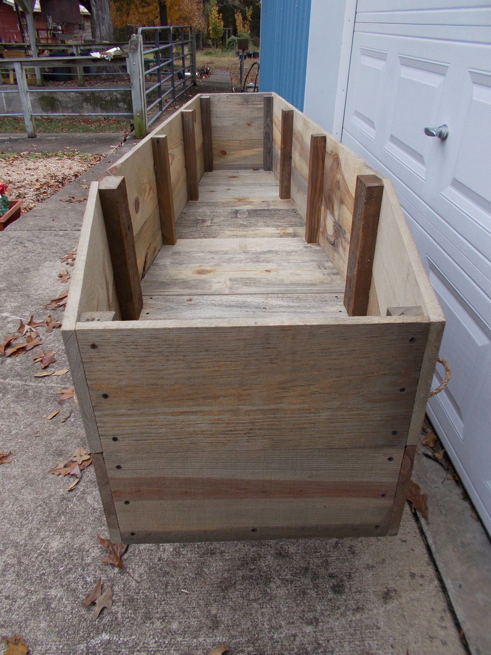 GENUINE Toe-pincher Wood Coffin Box/casket/for Cowboy Funerals ...