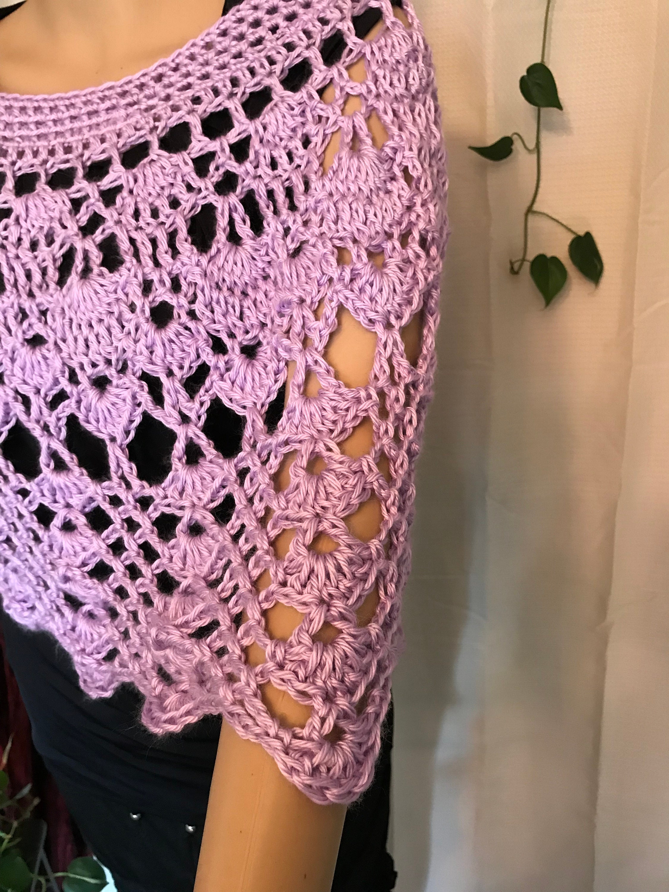 Petite Lila encaje Poncho encaje capelet longitud cintura - Etsy España