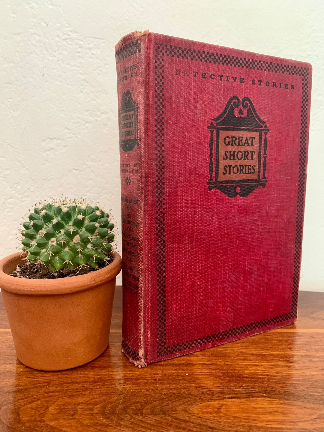 Vintage Red and Black Copy of Great Short Stories Volume 1, Detective ...