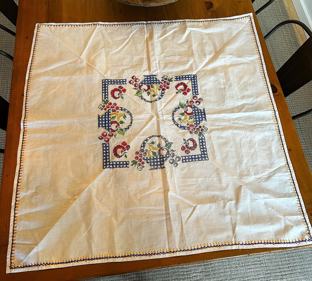 Vintage Handmade Scandinavian Cross Stitch Linen Tablecloth Ca 1940. - Etsy