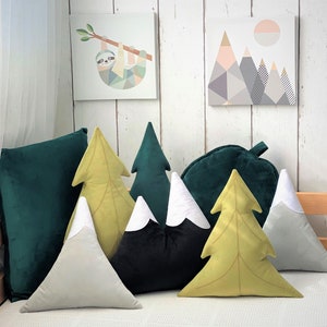 Pine Tree Shaped Cushion, Christmas Tree Pillow, Emerald Green Throw ...