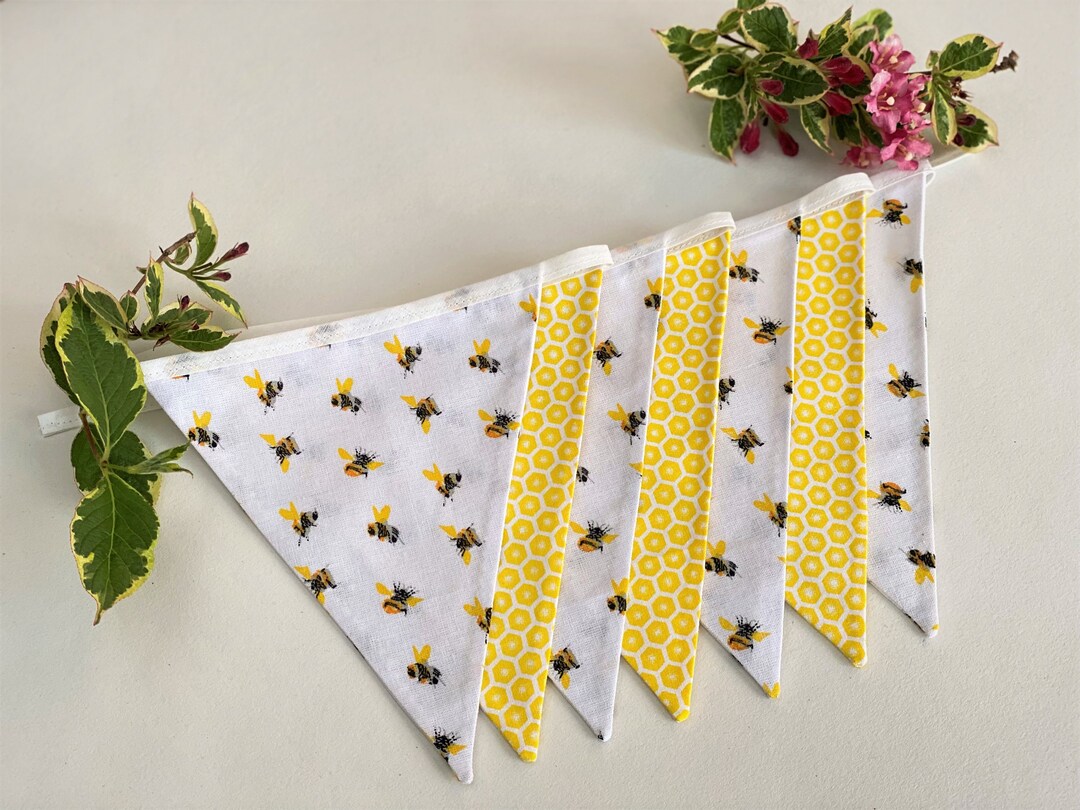 Bee Happy, Bee Honey Themed Fabric Bunting, 7 Flags Yellow Double Sided ...