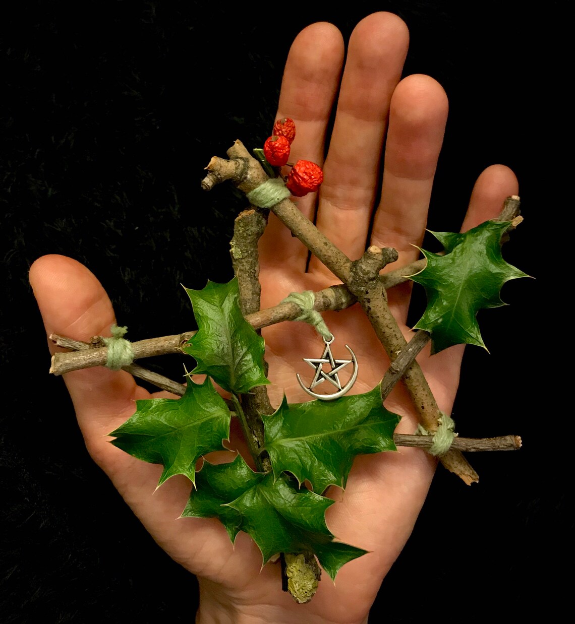 Pentagram Witchy Pagan Yule Wooden Home Decoration Wreath Tree - Etsy