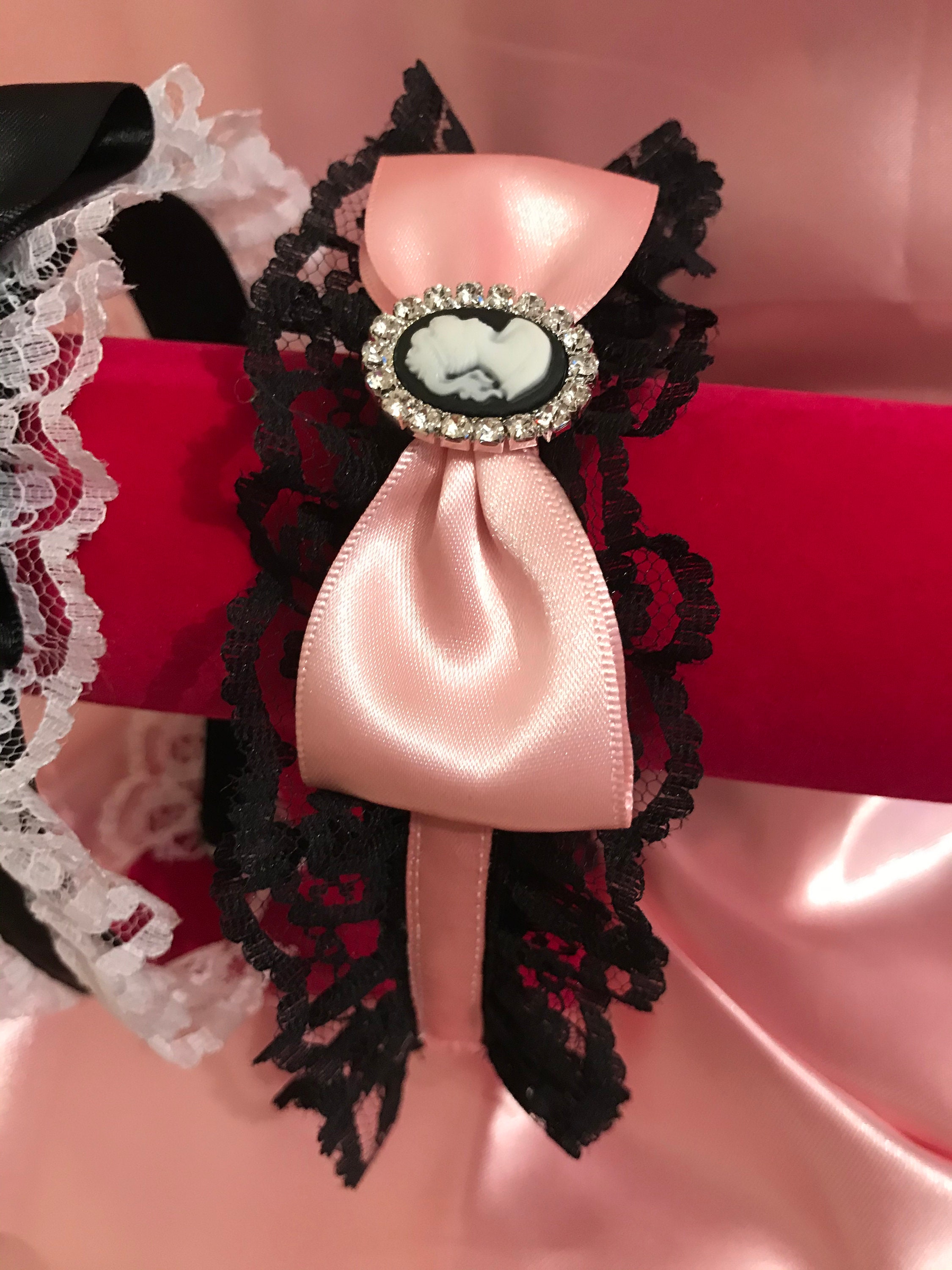 Frilly Black White Lace Hairband Headband Cameo Heart | Etsy