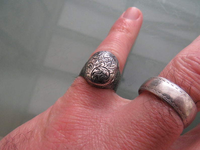 VINTAGE SILVER POISON Ring - Etsy