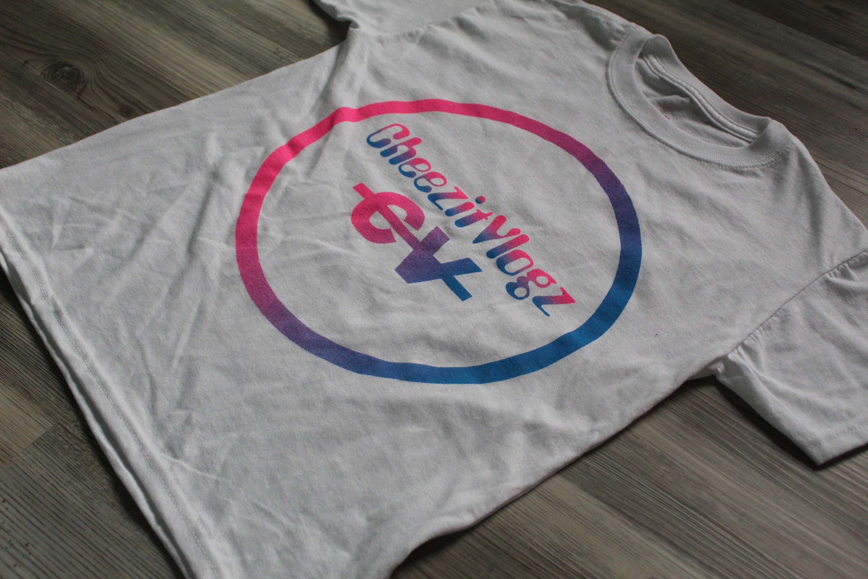 Cheezitvlogz Logo Pink Fading Into Blue T-shirt - Etsy