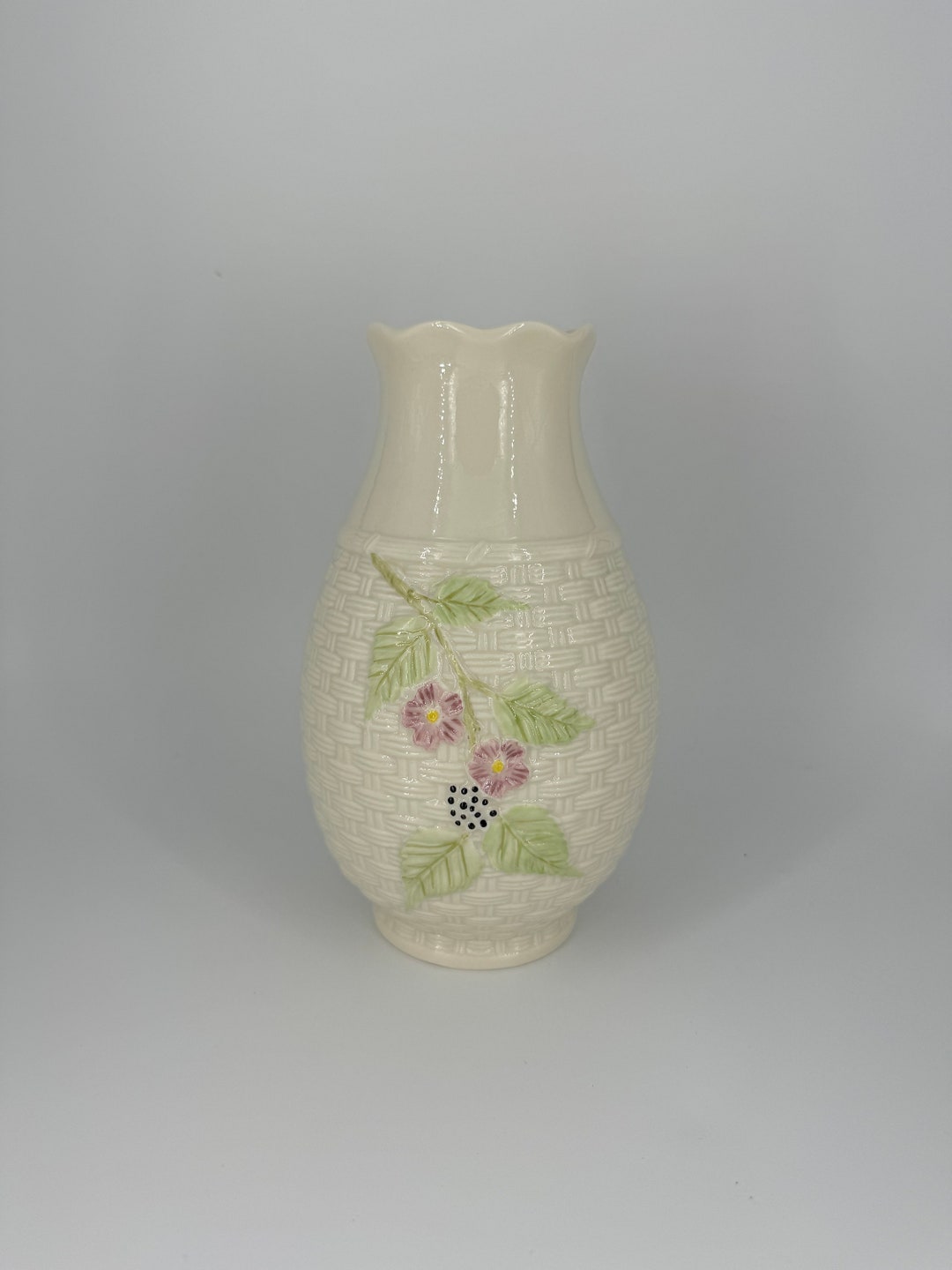 Belleek Summer Briar Irish Porcelain Vase | 1999 - Etsy