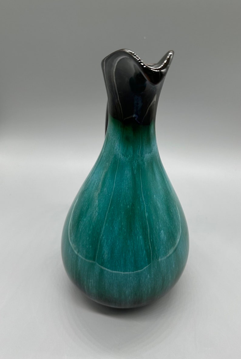 Vintage Blue Mountain Pottery Pitcher, Ewer Blue-turquoise Drip Glaze ...