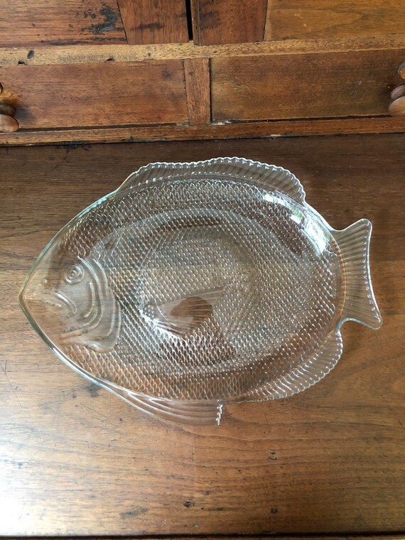Vintage Clear Glass Fish Platter With Embossed Scales and - Etsy