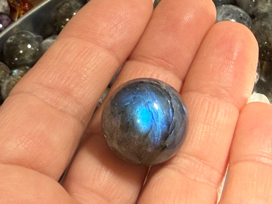 1 Bead+ of 18 Round Natural Labradorite Drilled Beads, Gray Round ...