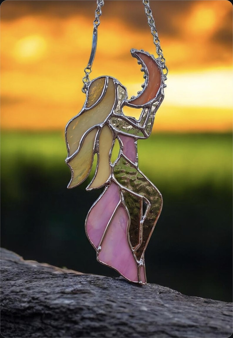 Luna Guardiana — Stained Glass. by Nery - Etsy
