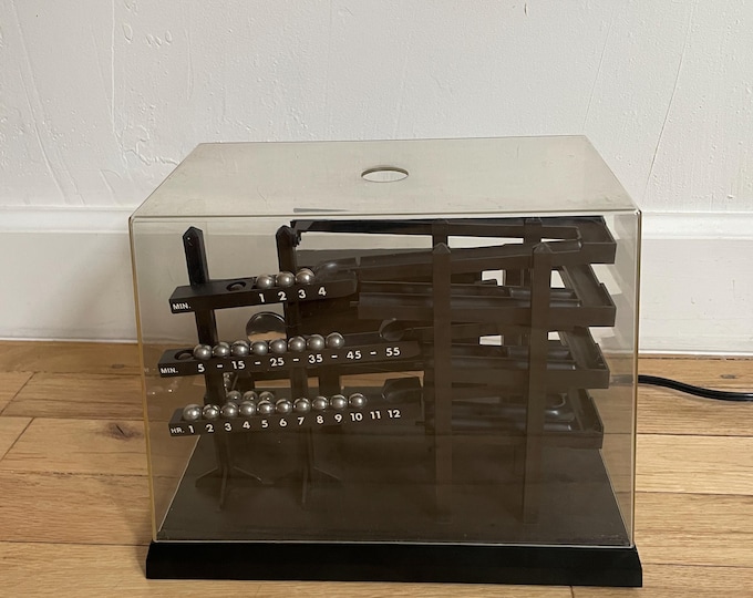 Mid Century Vintage 1970’s Arrow Kinetic Ball Clock. Made in the USA ...