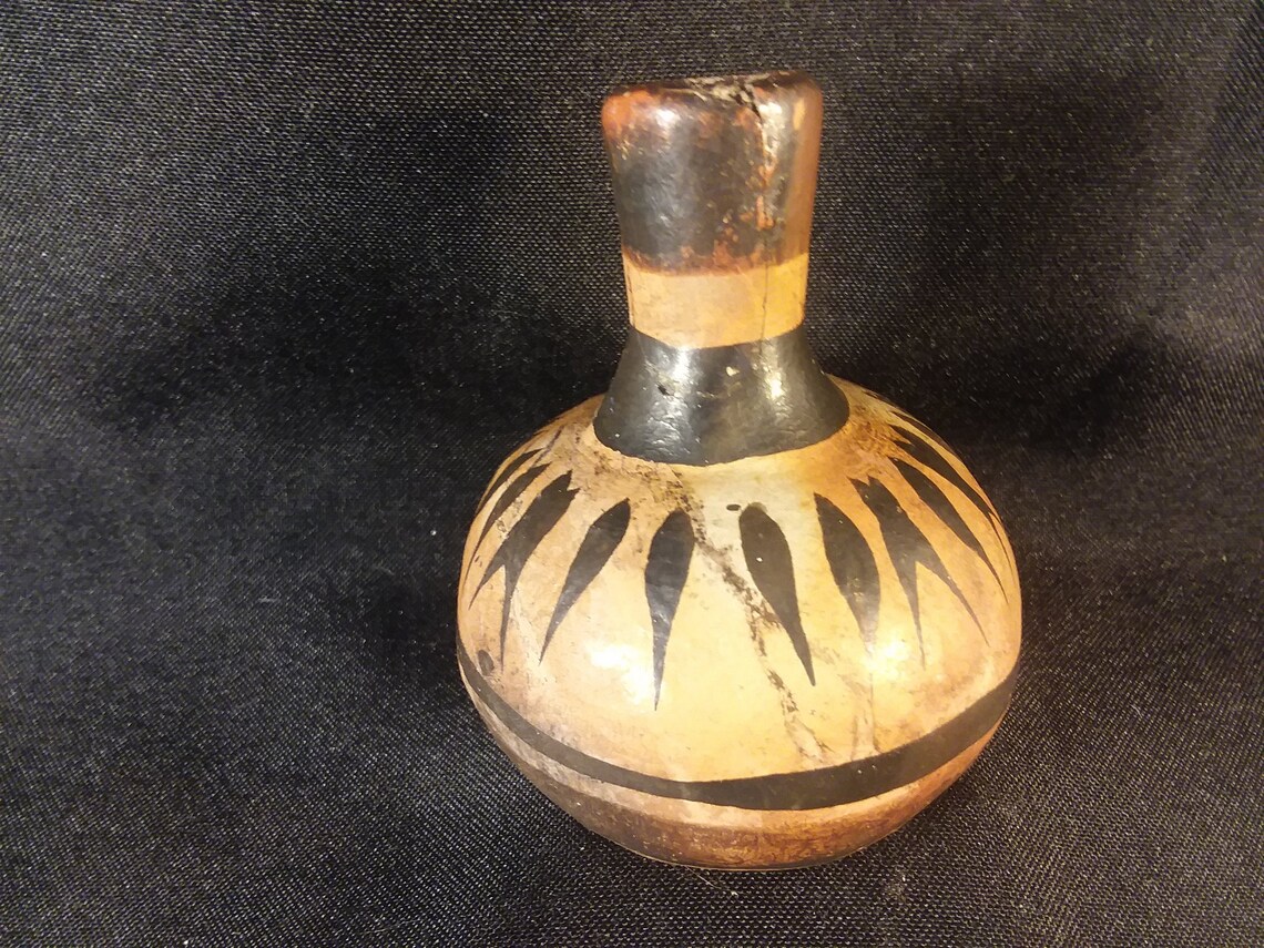 Early Native American Pottery Jar | Etsy