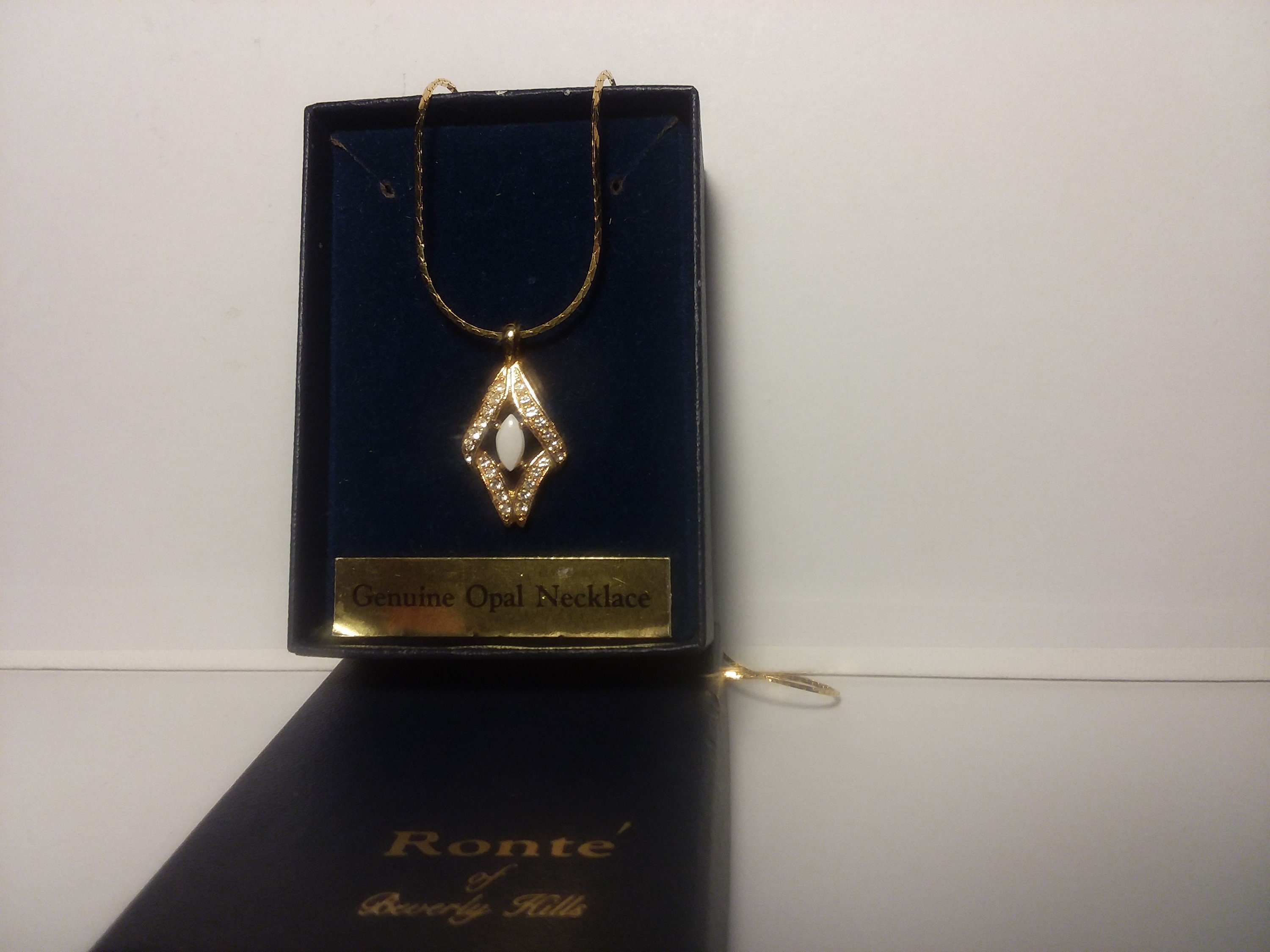 Vintage Ronte of Beverly Hills Necklace - Etsy