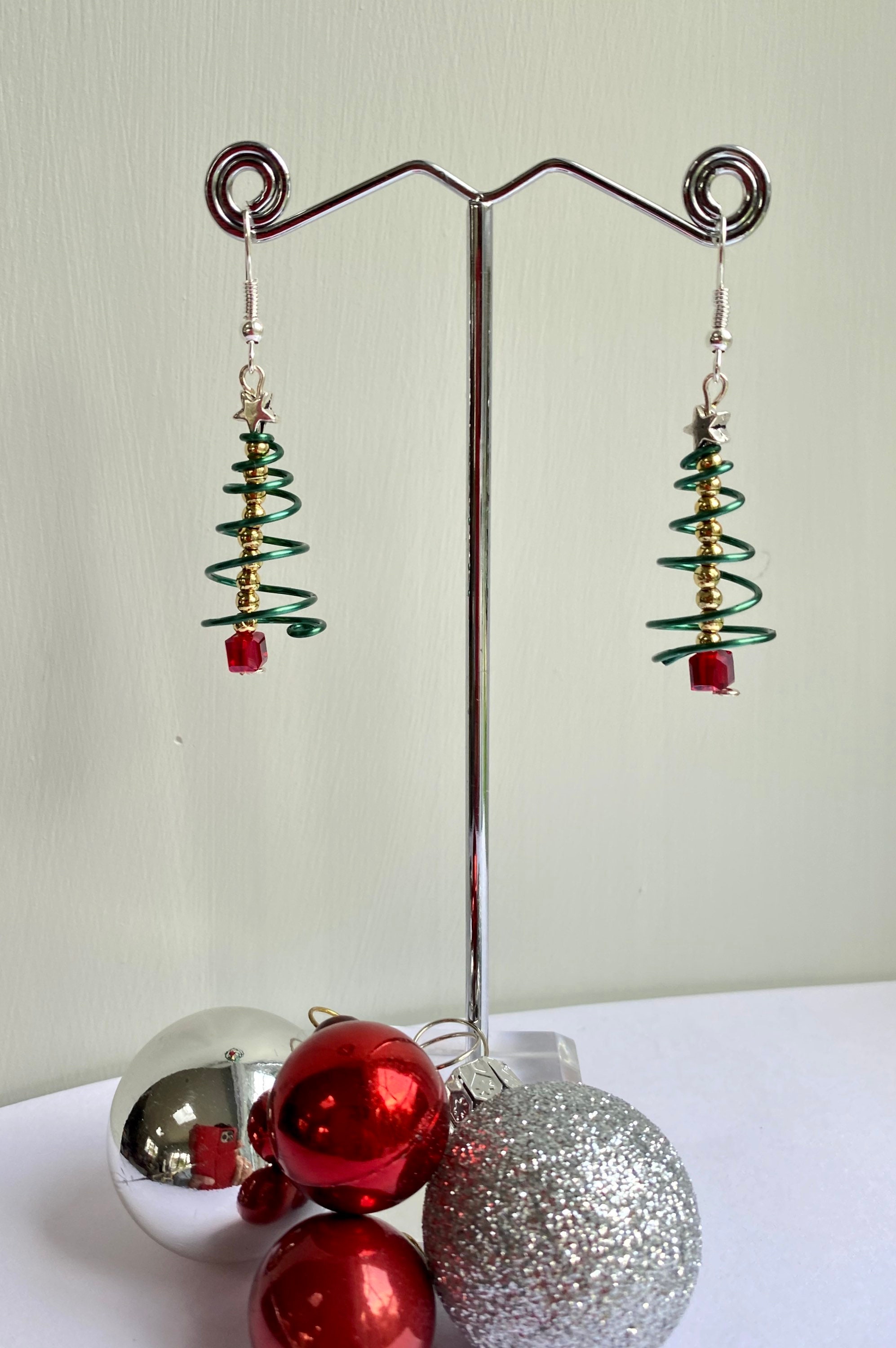 Christmas Tree Earrings Wire Xmas Tree Earrings Green and | Etsy