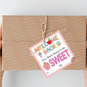 PRINTABLE Welcome Back to School Tags, Cute First Day of School Gift ...
