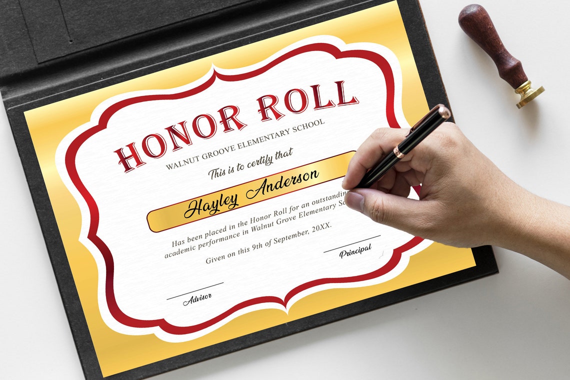 Editable Honor Roll Award Certificate, Beige Red School Certificate ...