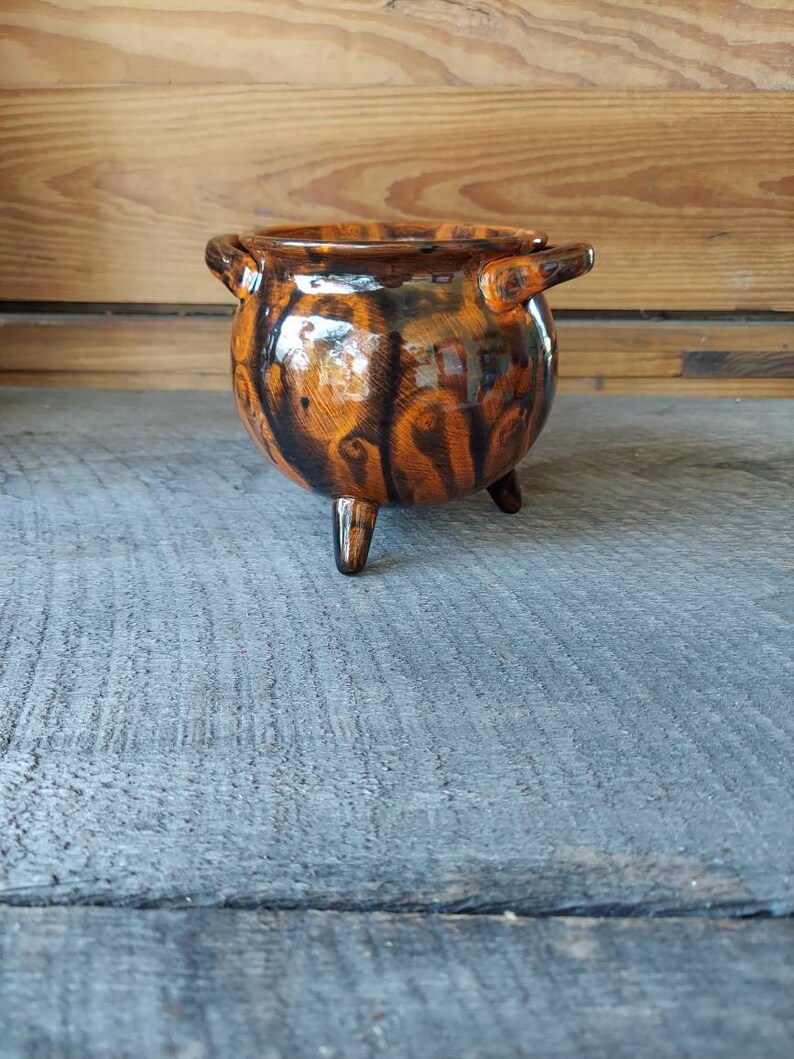 Ceramic Cauldron / Halloween Cauldron / Witches Cauldron / - Etsy