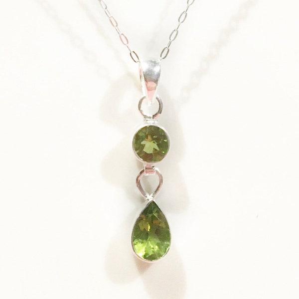 Pear Shaped Peridot Pendant - Etsy