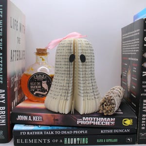Book Page Ghost With Pink Bow - Halloween Tabletop Decor - Etsy