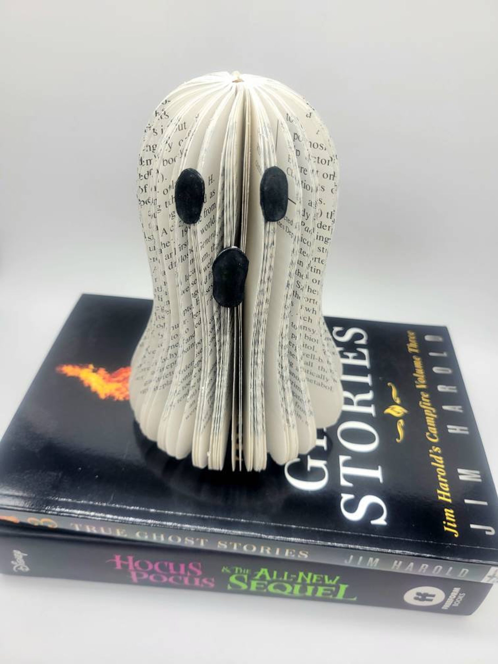 Sheet Ghost Book Art Book Lover, Halloween Decor, Gothic Decor, Ghost ...