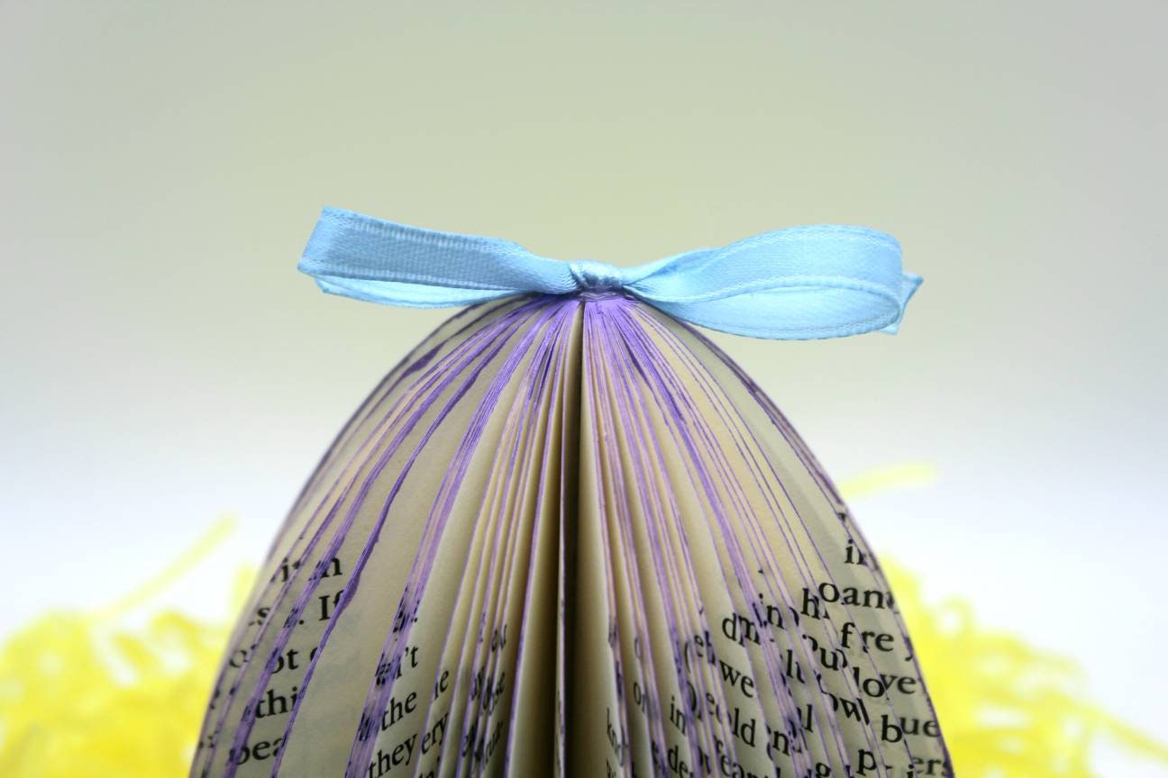 Vintage Inspired Paper Easter Eggs Folded Book Art Easter - Etsy