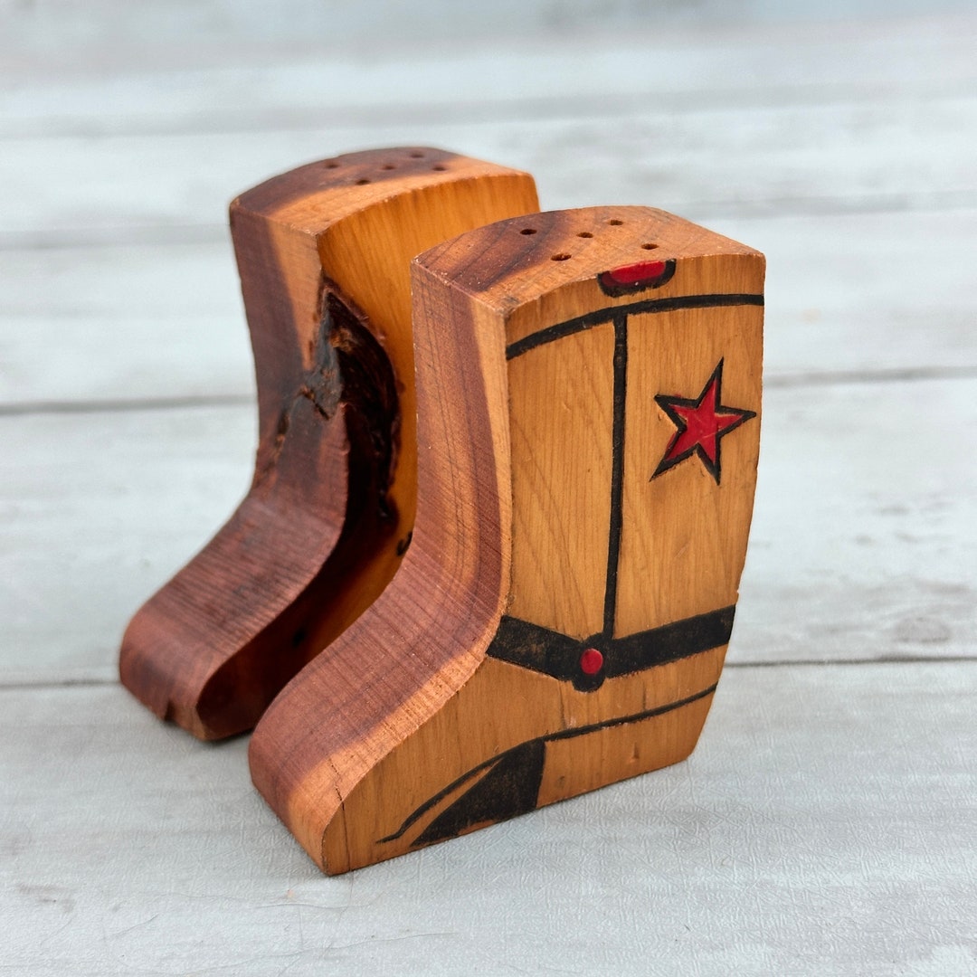 Vintage MCM Wooden Cowboy Boots Dallas Texas Salt and Pepper Shakers ...