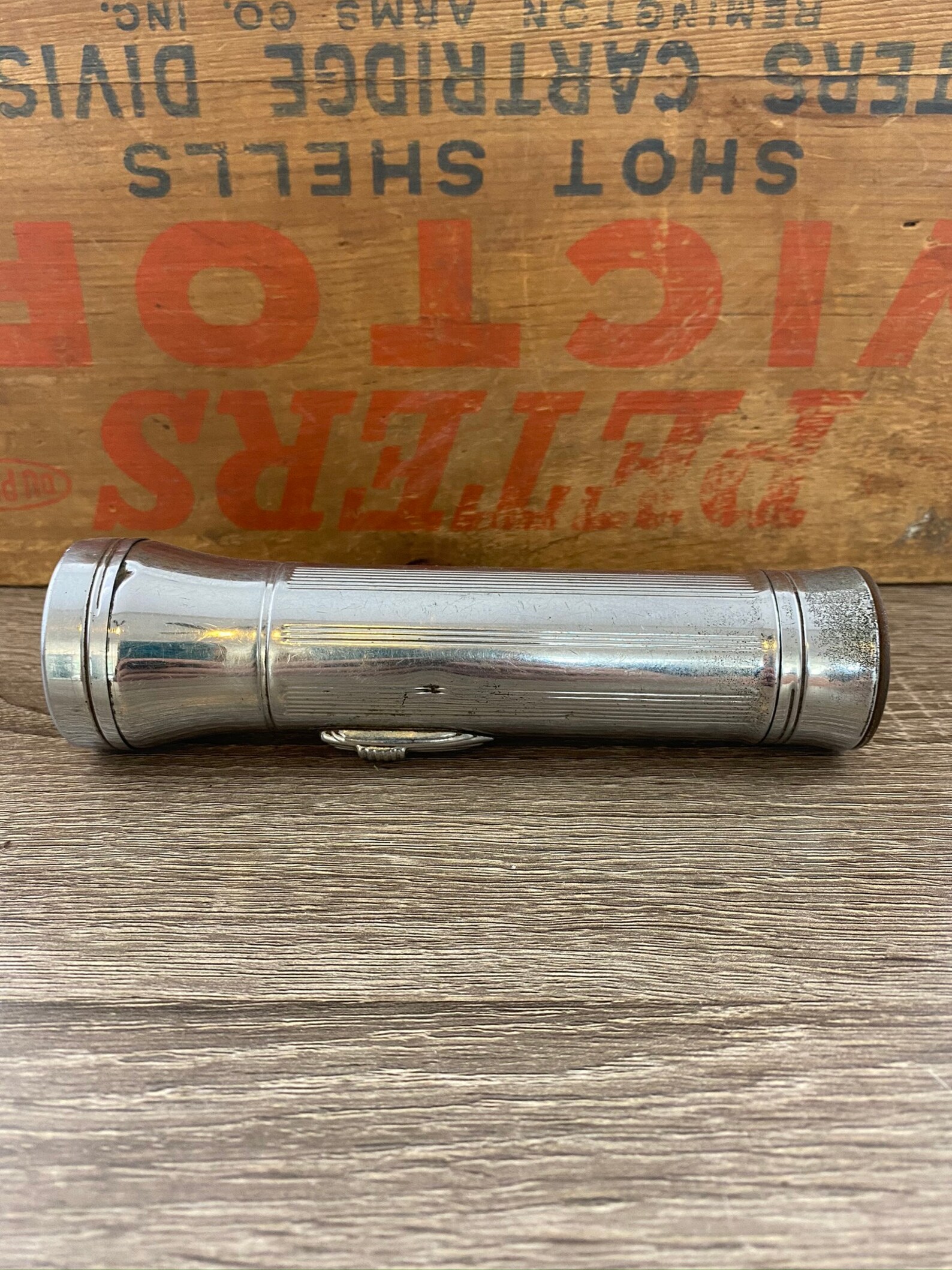 Vintage Eveready Flashlight 1957 Two Cell Ribbed Metal Light With ...