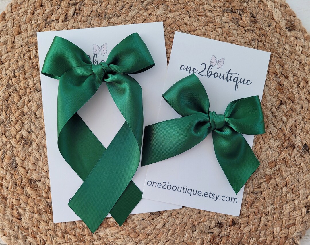 Forest Green Long Tail Bow. Forest Green Satin Bow. Green Christmas Bow ...