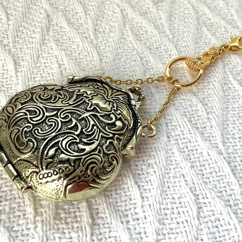Coin Purse Necklace - Etsy