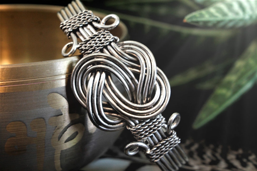Celtic Knot Bracelet, Silver Plated, UNISEX, NICKEL FREE, Infinity ...