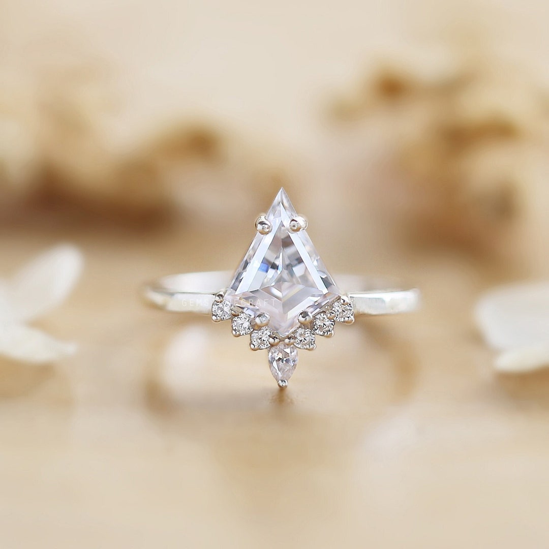 1.52 CT, Kite Ring, Kite Engagement Ring, Kite Moissanite Ring, Kite ...