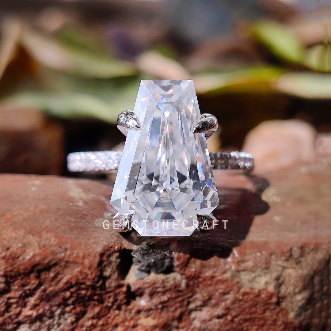 Coffin Moissanite Ring, Coffin Ring, Coffin Engagement Ring, 5.00 TW ...