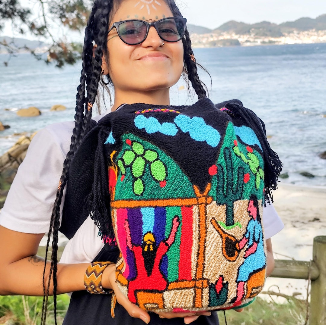 Wayuu Bag Upholstered With Women’s Drawing Wayuus - Handmade in ...