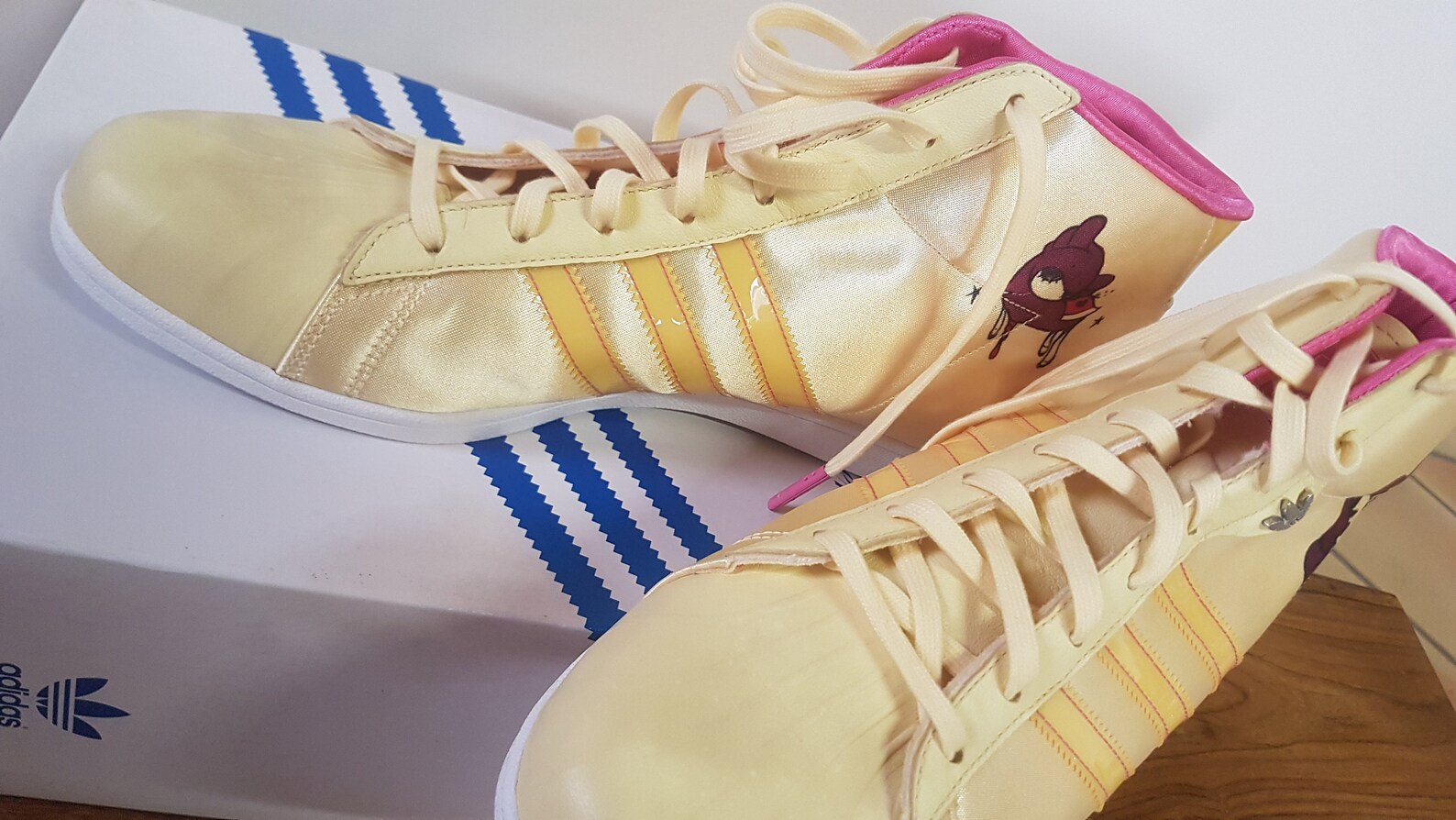 Vintage Adidas Originals Sleek Series by French Graffiti Artist Fafi ...