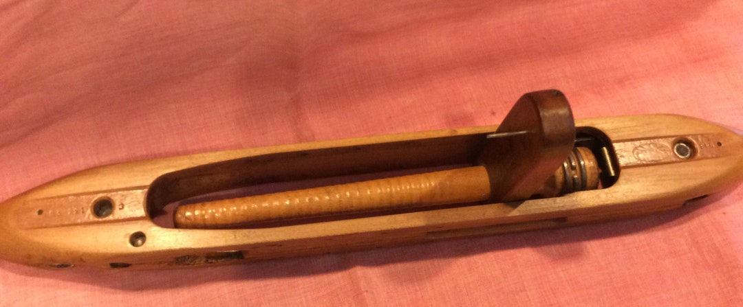 Weave Away With Vintage Wooden Weaving Shuttle #948 With Spool - Etsy