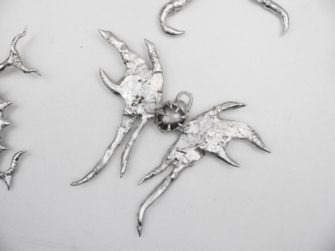 Handmade Metal Spiky Pearl Necklace Thorn Vintage Swarovski - Etsy